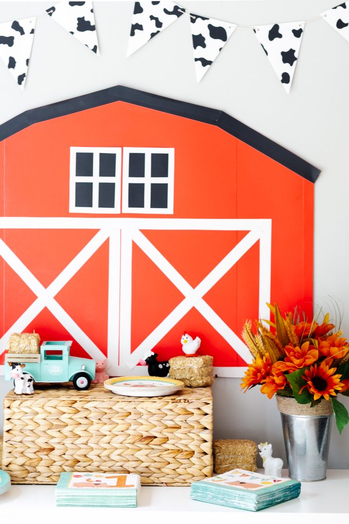 A Farm Theme First Birthday Party for Levi! - Andie Mitchell